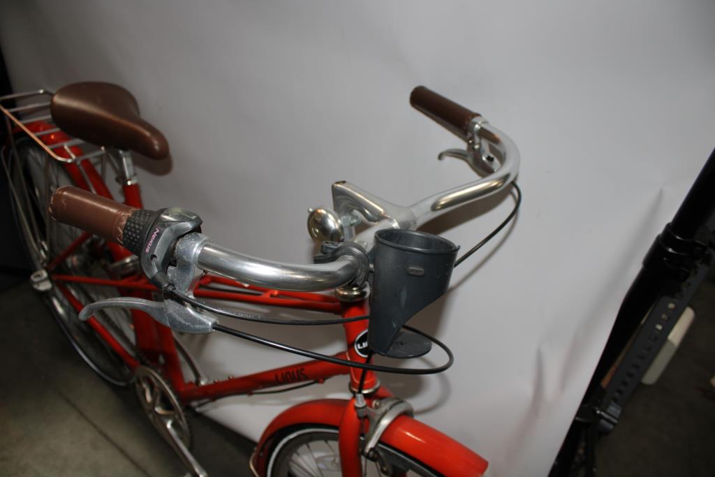 Linus Single Speed Bike | Property Room