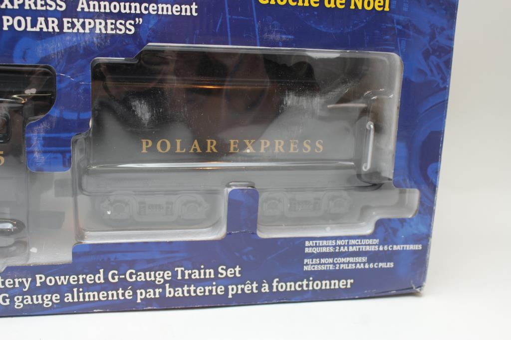 Lionel Polar Express Train Set - G-Gauge | Property Room