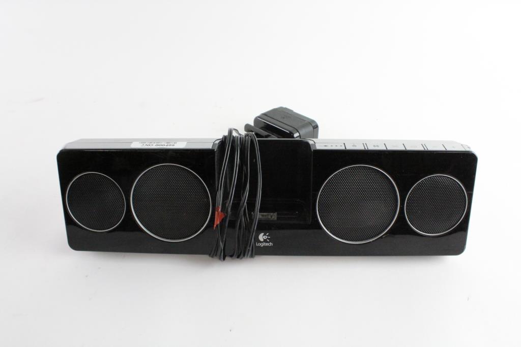 Logitech 30-Pin Speaker Dock | Property Room