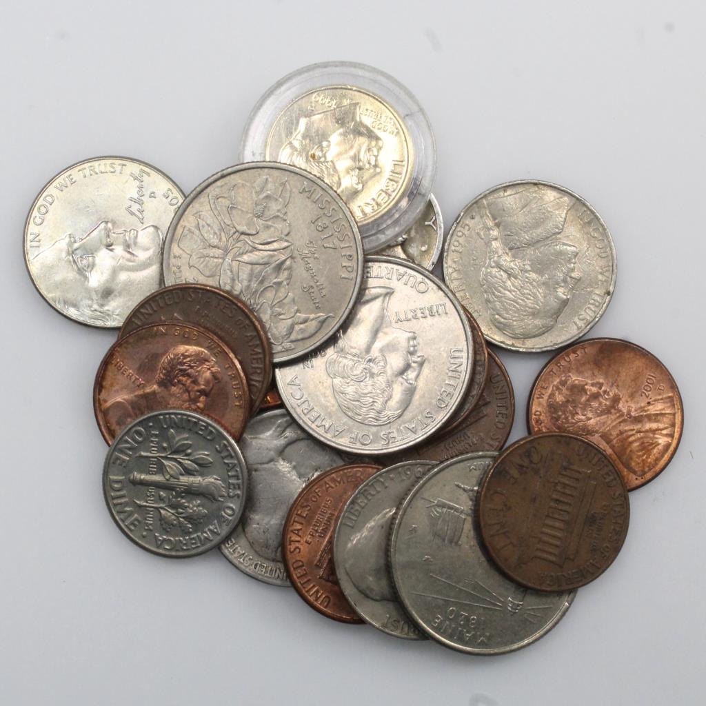 Lot Of 18 U.S. Currency | Property Room