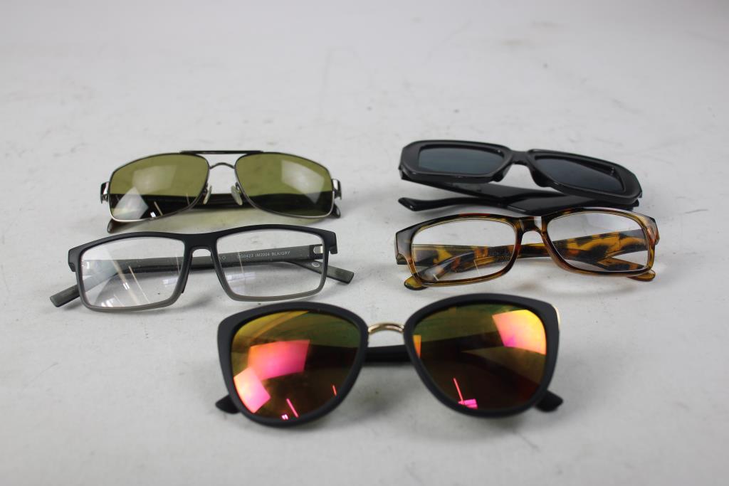 Lot Of Sunglasses And Eyeglasses | Property Room