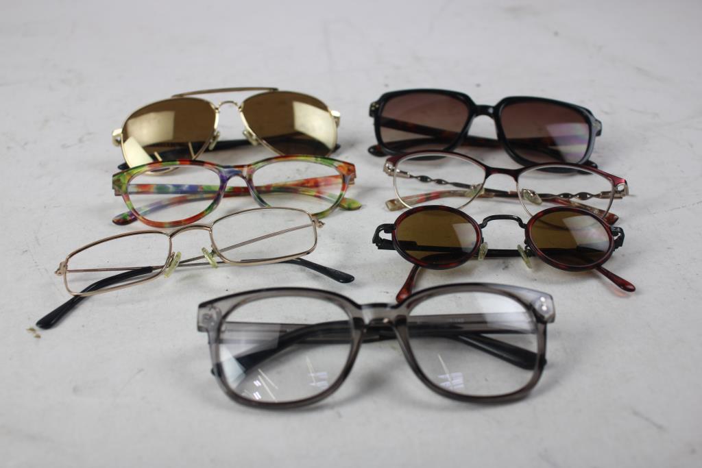 Lot Of Sunglasses And Eyeglasses | Property Room