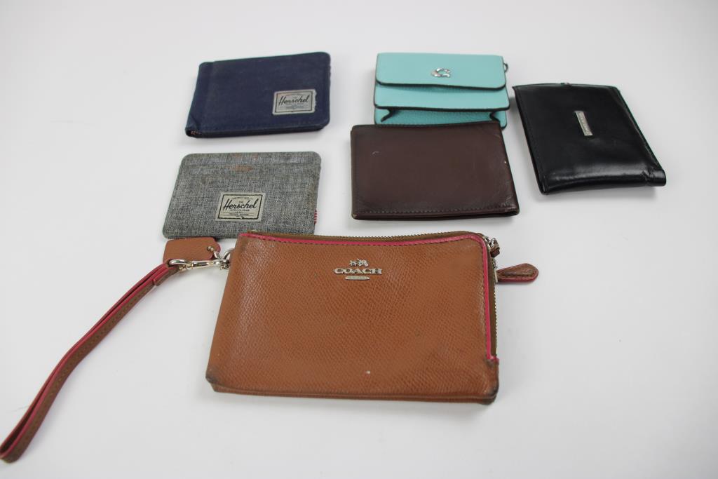 Lot Of Wallets, Coach, Perry, Tommy, Steve Madden | Property Room