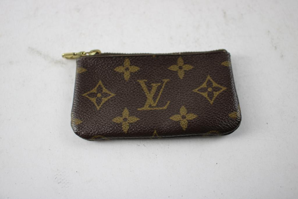 Louis Vuitton Designer Coin Purse - Doublechecked By Entrupy | Property ...