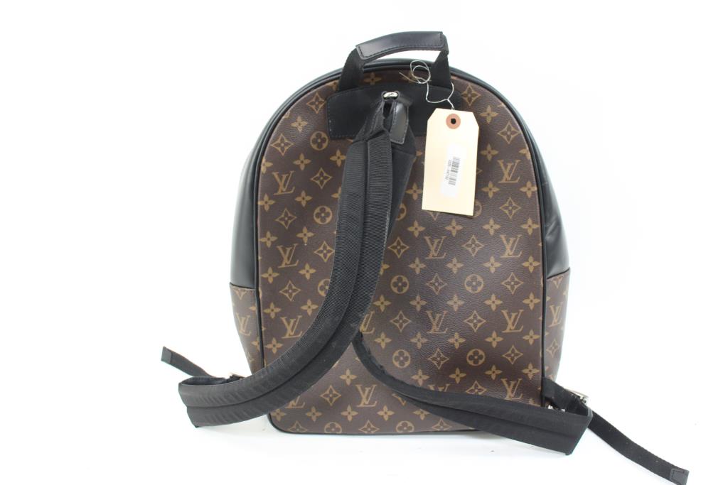 Louis Vuitton Men's Backpack - Doublechecked By Entrupy | Property Room