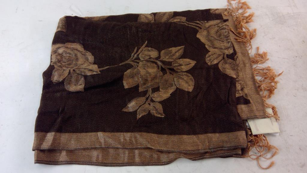 Louis Vuitton Scarf | Property Room