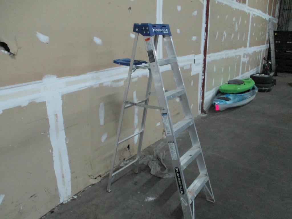Louisville 6' Step Ladder | Property Room