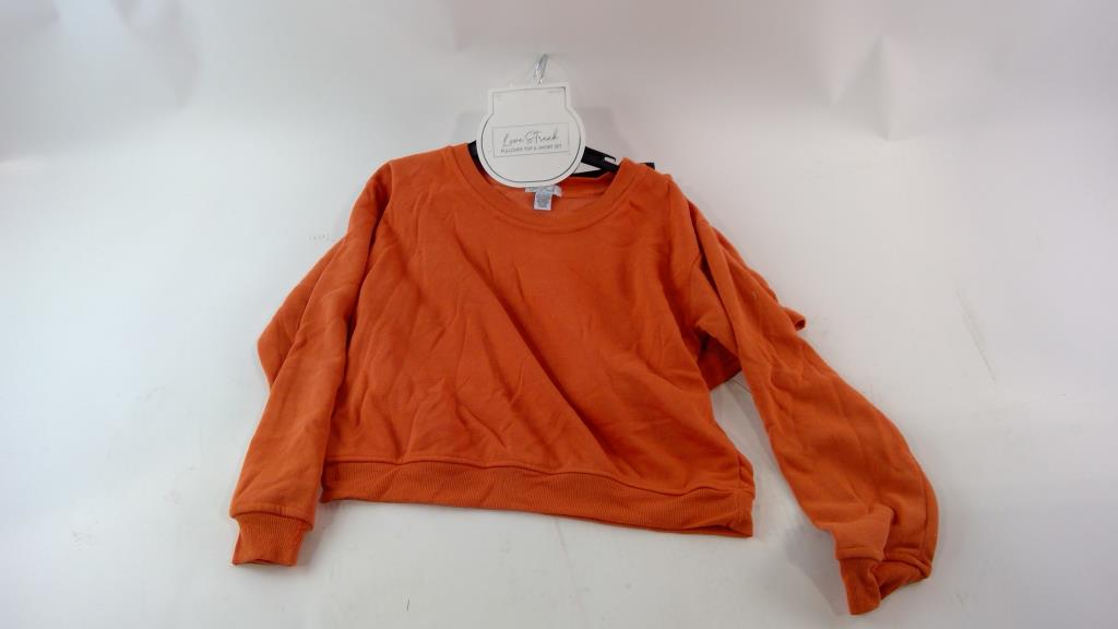 Love Streak Clothing Set, Size L | Property Room