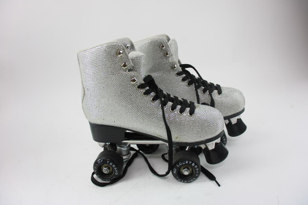 Lucky Brand Archie-15 Lace-Up Roller Skates | Property Room