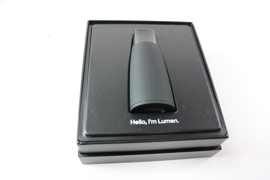 Lumen V2 Metabolic Measurement Device, Black | Property Room