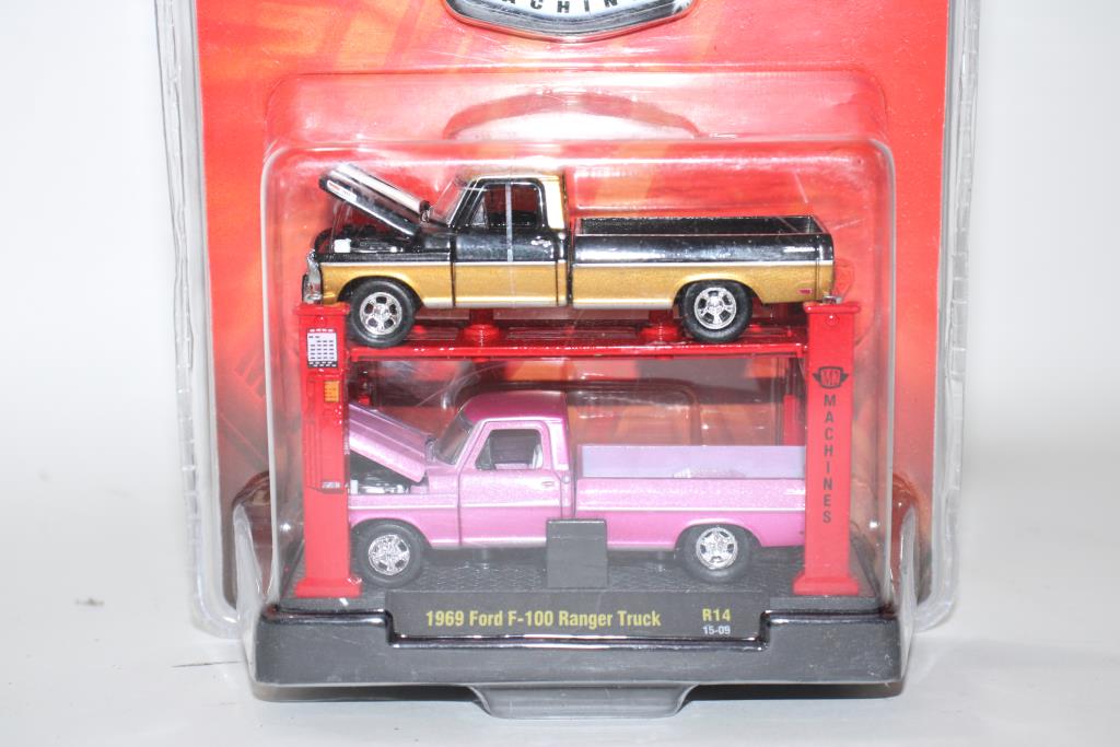 M2 Machines Auto-Lift Two Pack | Property Room