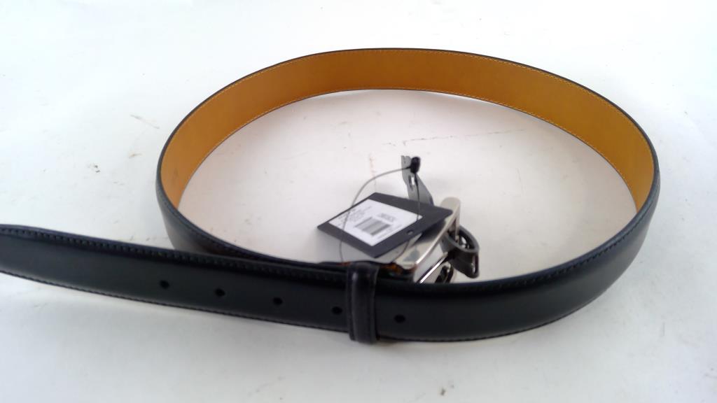 Magnanni Belt Size 34 | Property Room
