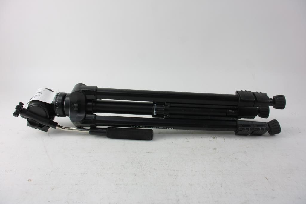 Magnus VT-300 Tripod | Property Room