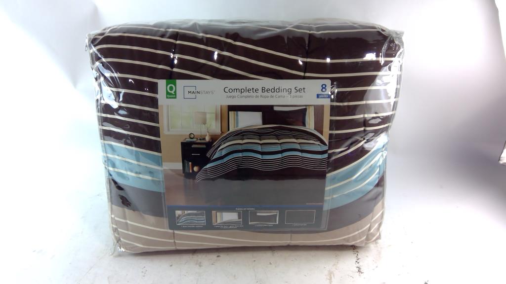 Mainstays Complete Bedding Set 8 Pieces | Property Room