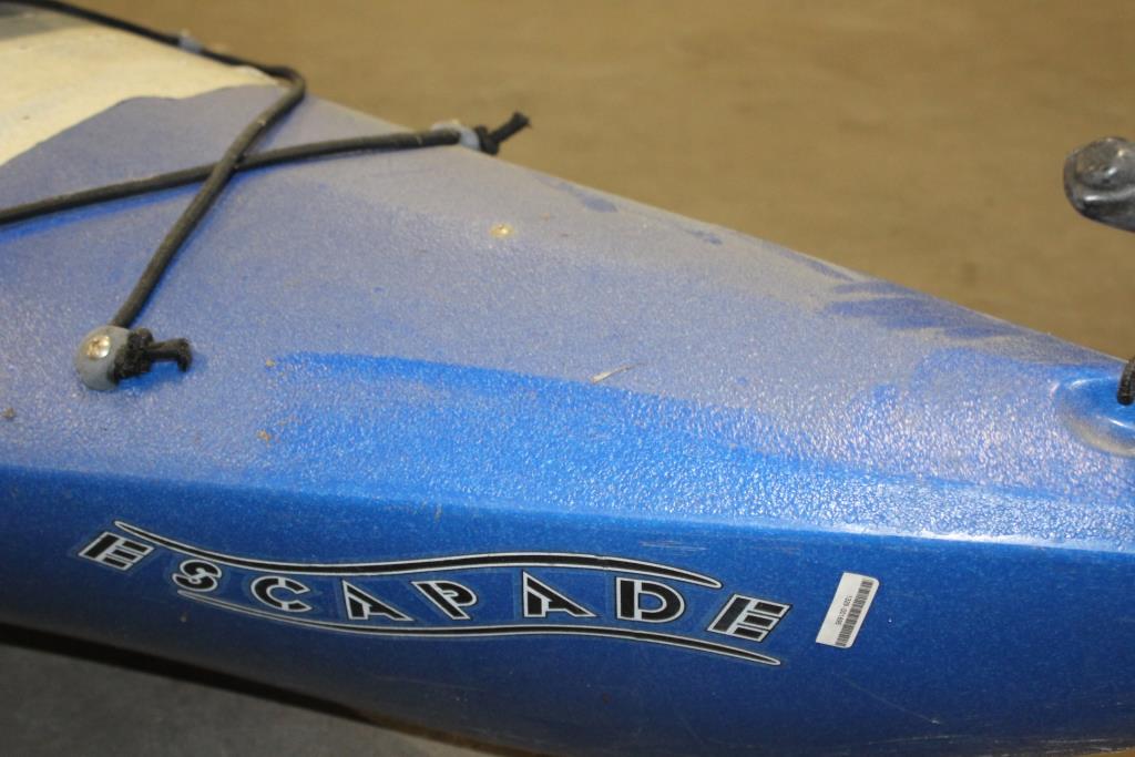 Mainstream Escapade Tandem 13' Kayak | Property Room