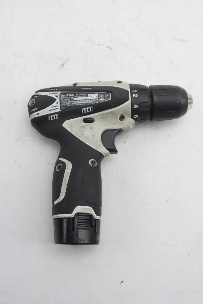 Makita 3/8" 12V Lithium-Ion Cordless Drill (Model FD02) | Property Room