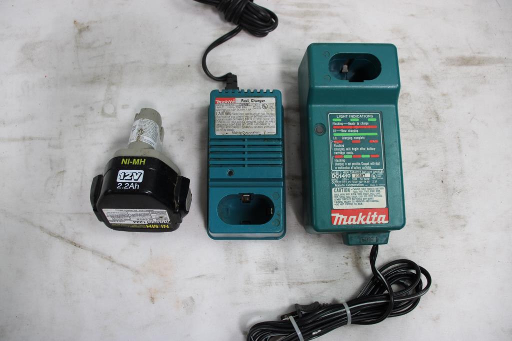 Makita Battery Chargers, 2 Pieces | Property Room
