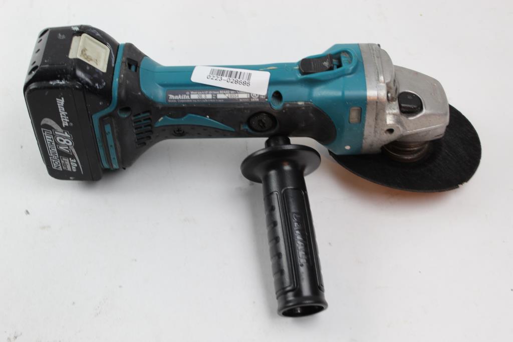 Makita Bga452 Cordless Angle Grinder | Property Room