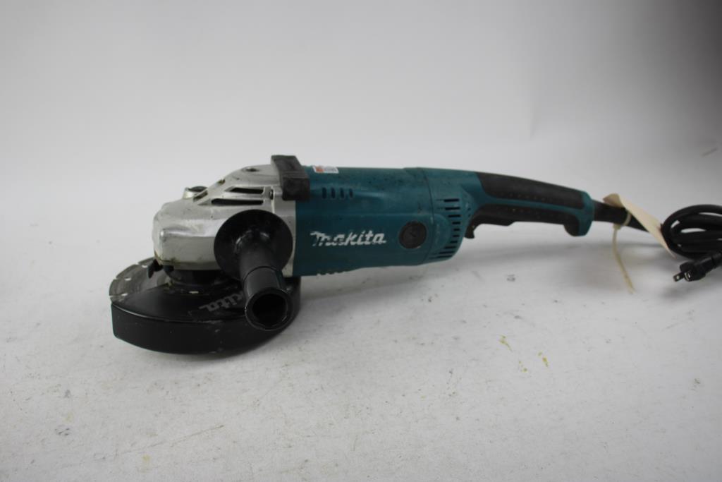 Makita Corded Angle Grinder, GA7021 | Property Room