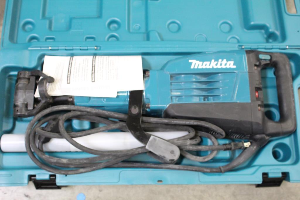 Makita HM1307CB 35 Lb. Demolition Hammer | Property Room