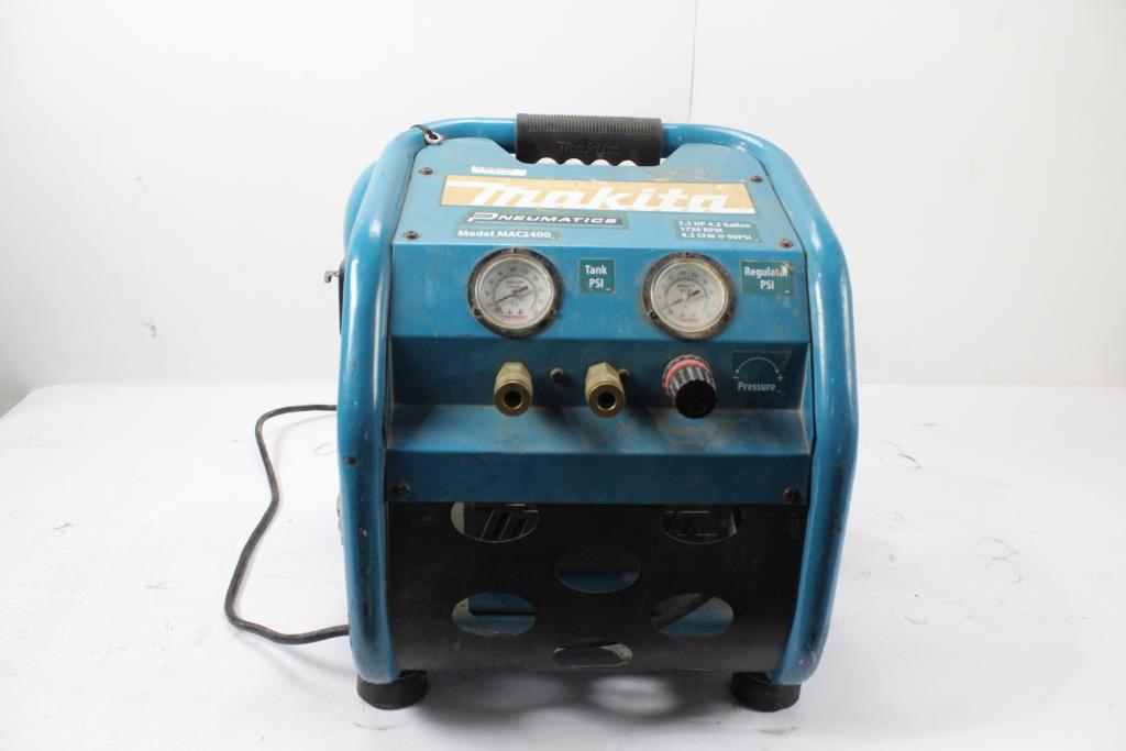 Makita Pneumatics MAC2400 Air Compressor | Property Room
