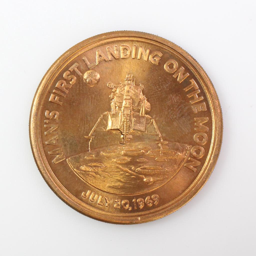Man's First Landing On The Moon Commemorative Copper Token | Property Room