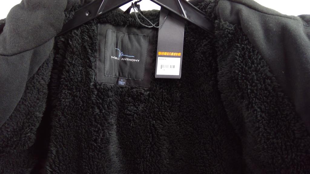 Marc Anthony, Size L | Property Room