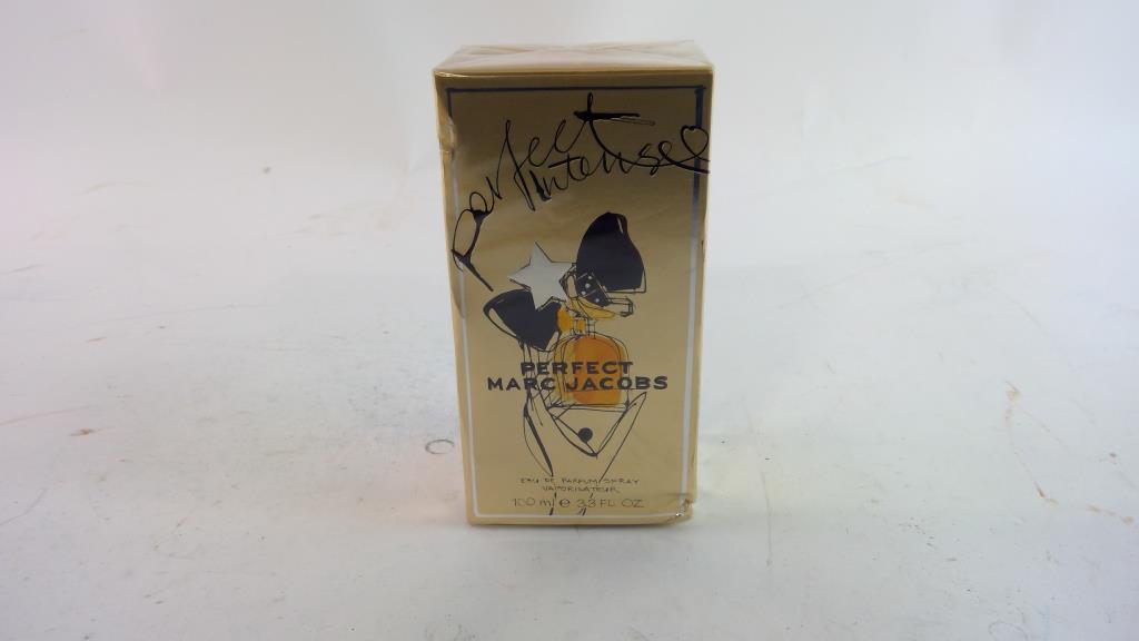 Marc Jacobs Perfect Fragrance Spray | Property Room