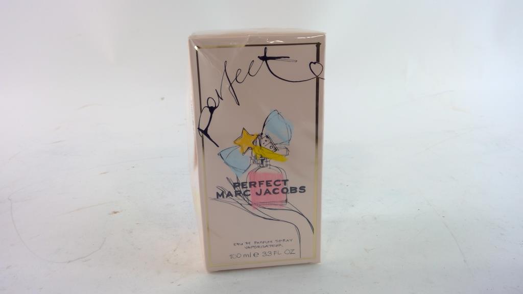 Marc Jacobs Perfect Fragrance Spray | Property Room