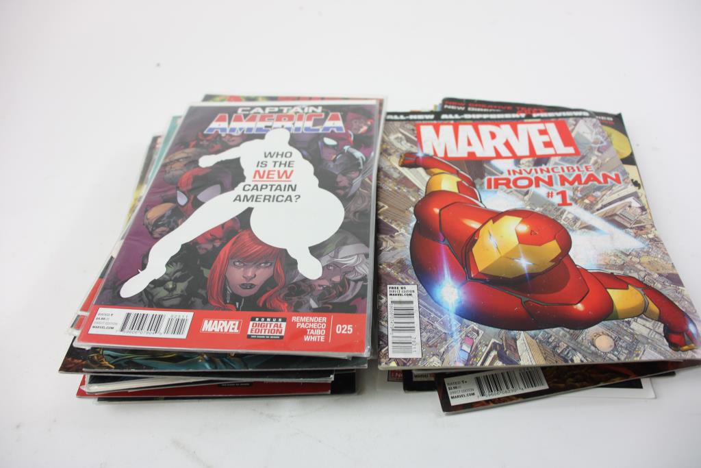 Marvel, DC And Other Comics 15+ Pieces | Property Room