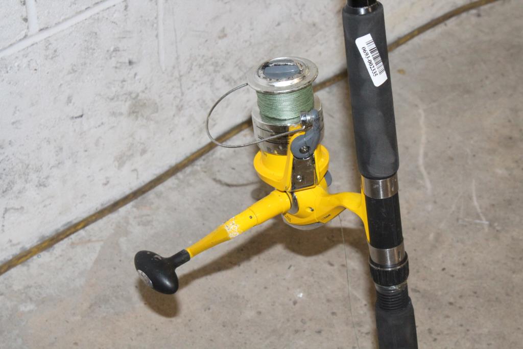 Master Spectra Fishing Pole | Property Room