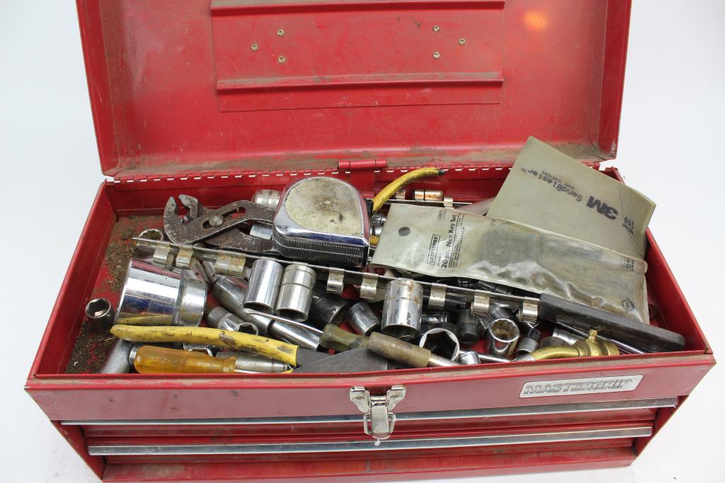 Mastergrip Red Metal Tool Chest With Tools, 50+ Pieces | Property Room