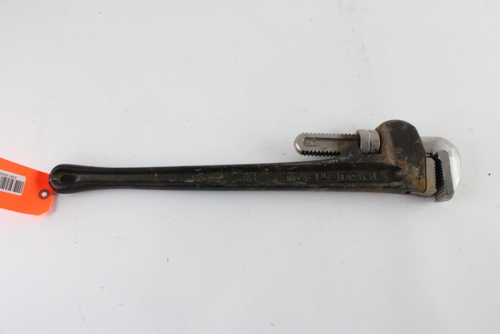 Masterhand 24" Pipe Wrench | Property Room