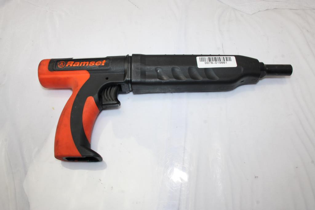 MasterShot 0.22 Caliber Powder Actuated Tool | Property Room