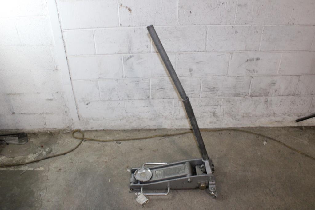 Matco Tools Service Jack | Property Room