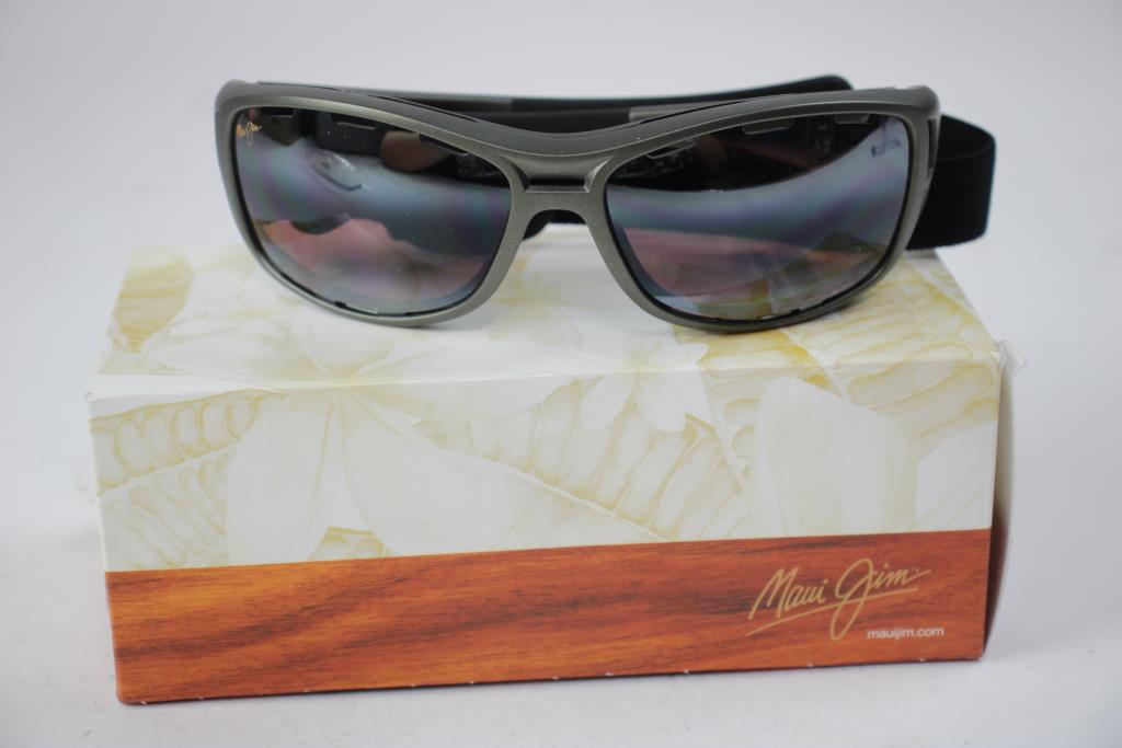 Maui Jim 410 Waterman Men's Sunglasses, MM410-006 | Property Room