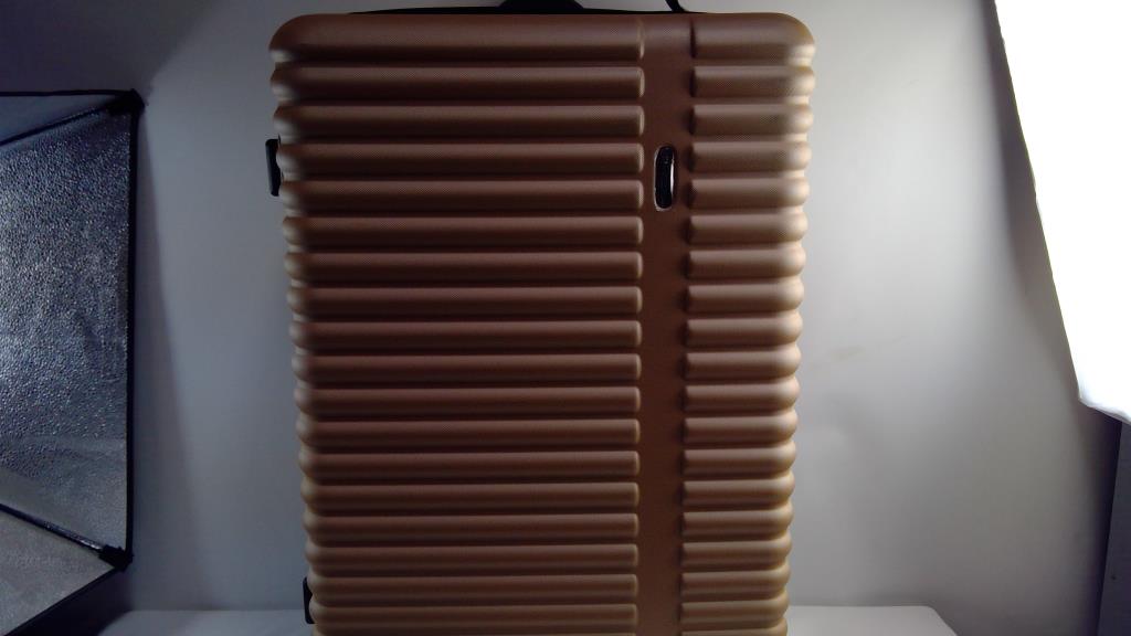 Max Studios 29.5" Rolling Suitcase, Pink | Property Room