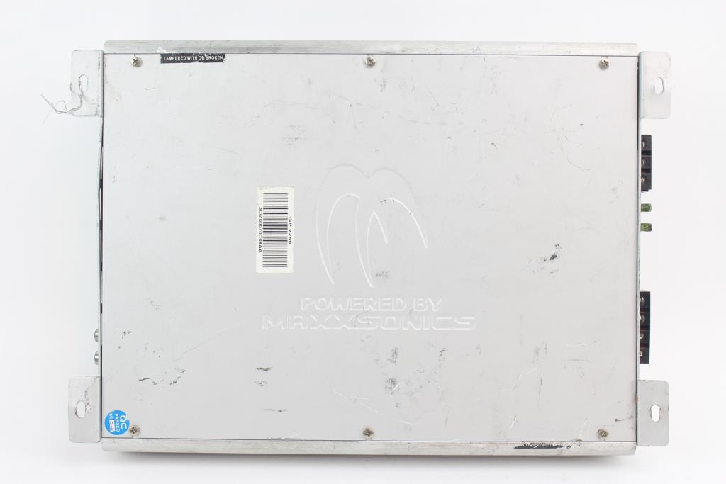 Maxxsonics Crunch Ground Pounder Amplifier | Property Room