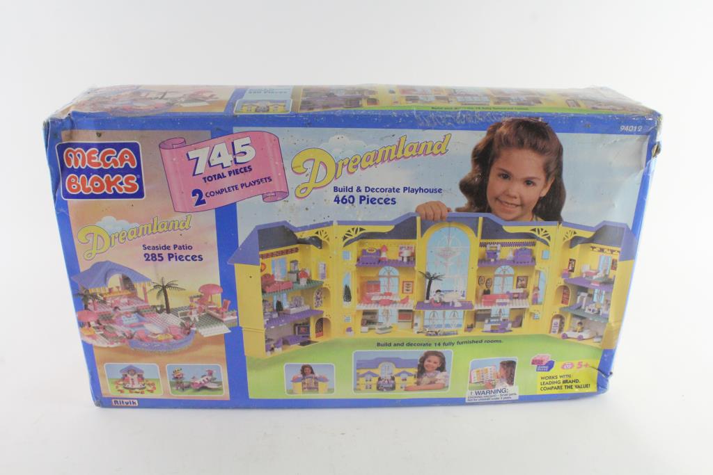 Mega Bloks Dreamland Build & Decorate Playhouse, With Seaside Patio ...