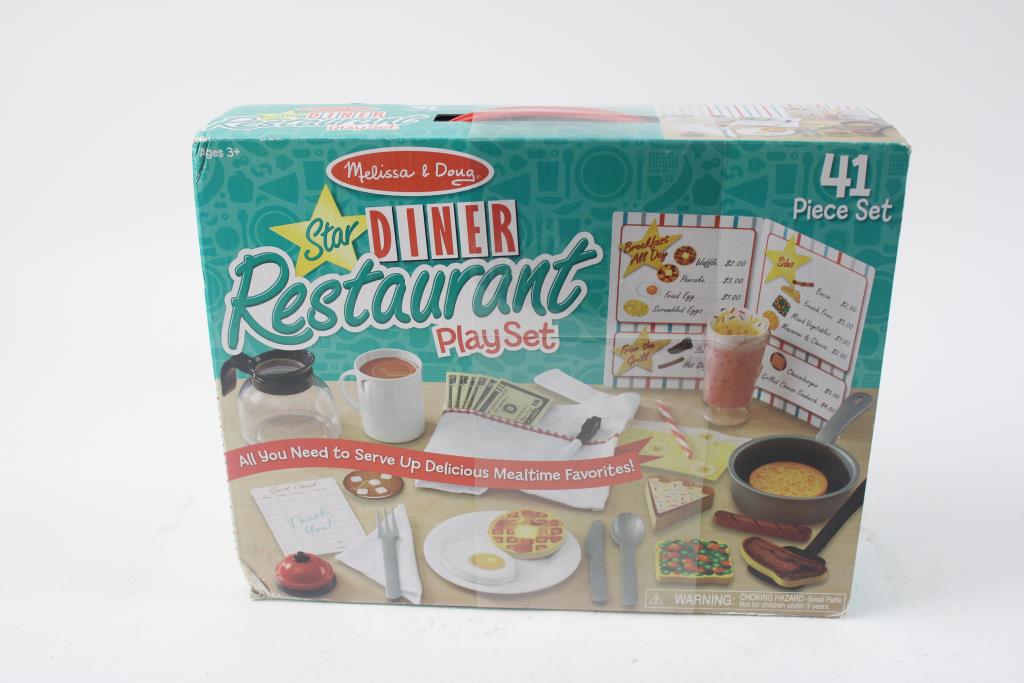 Melissa & Doug Star Diner Restaurant Play Set | Property Room