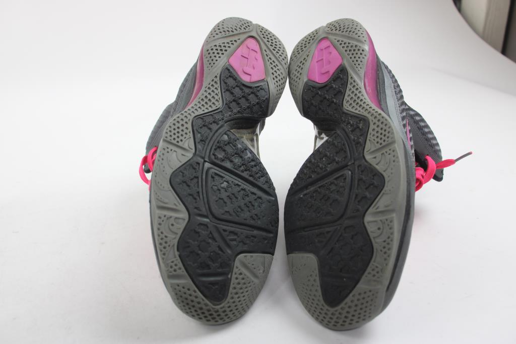 Men's Nike LeBron James 9 Miami Nights Size 10 | Property Room