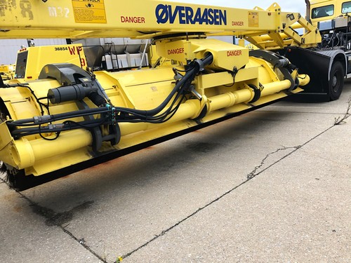 Mercedes-Benz Actros 2041 AS (#90831) & Overaasen Trailer Runway ...