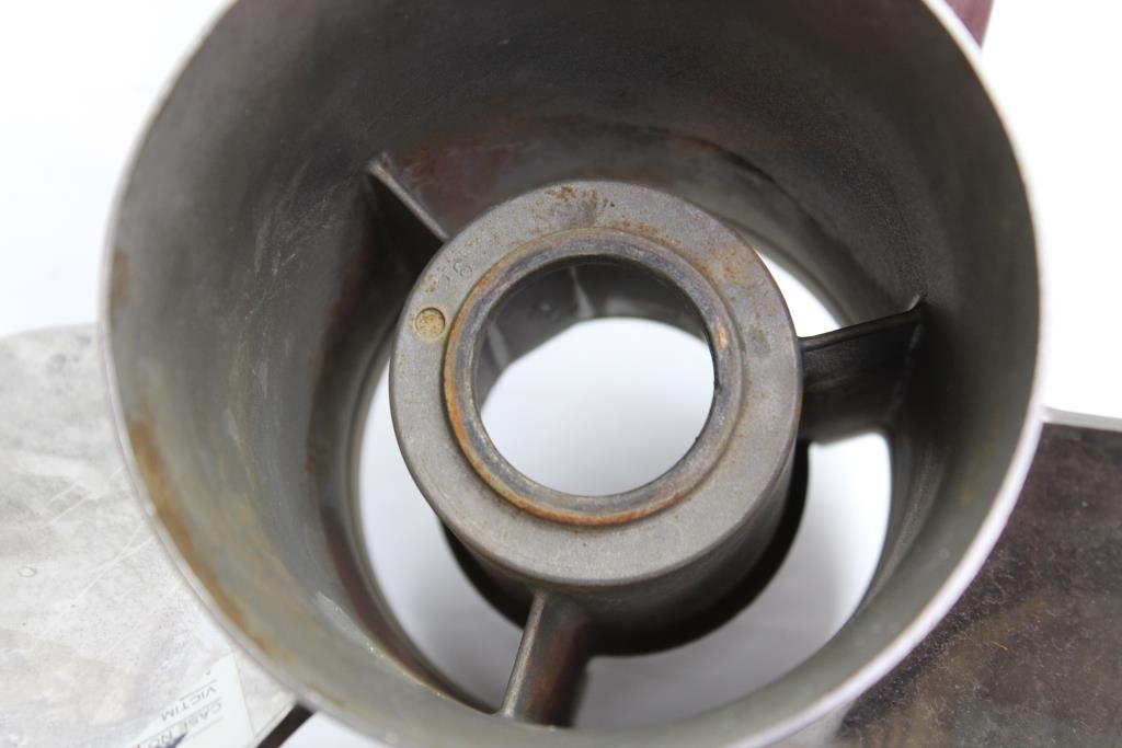 Mercury Marine Mirage Plus Stainless Steel 3 Blade Propeller | Property ...
