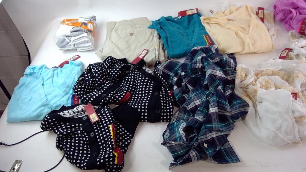 Merona Shirt And More, 5+ Pieces | Property Room