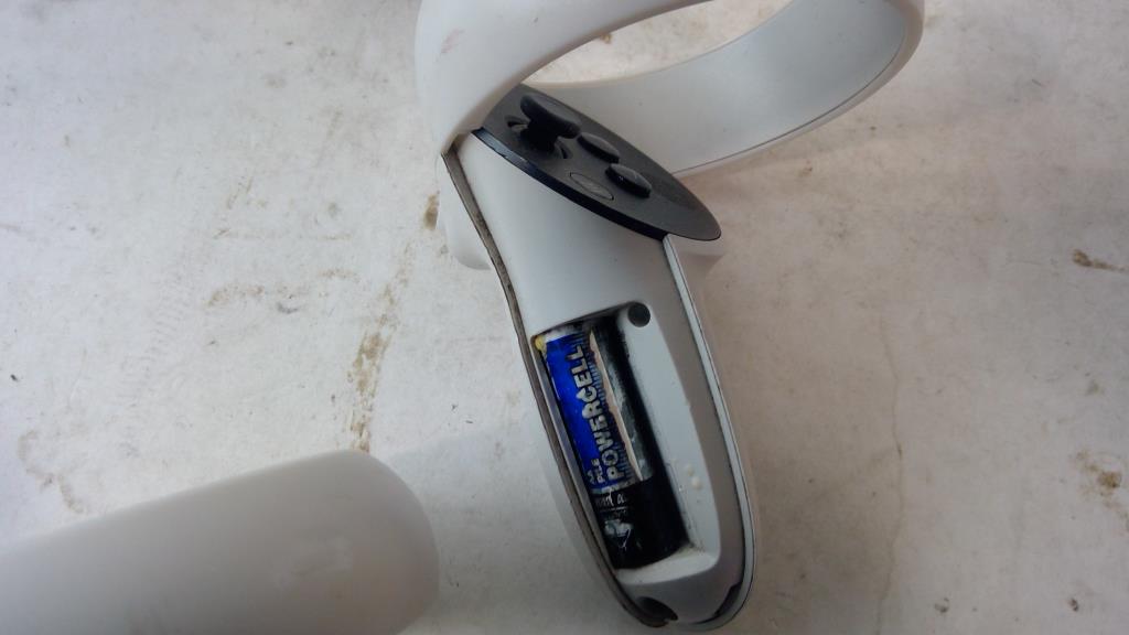 Meta Virtual Reality Set, SOLD FOR PARTS | Property Room