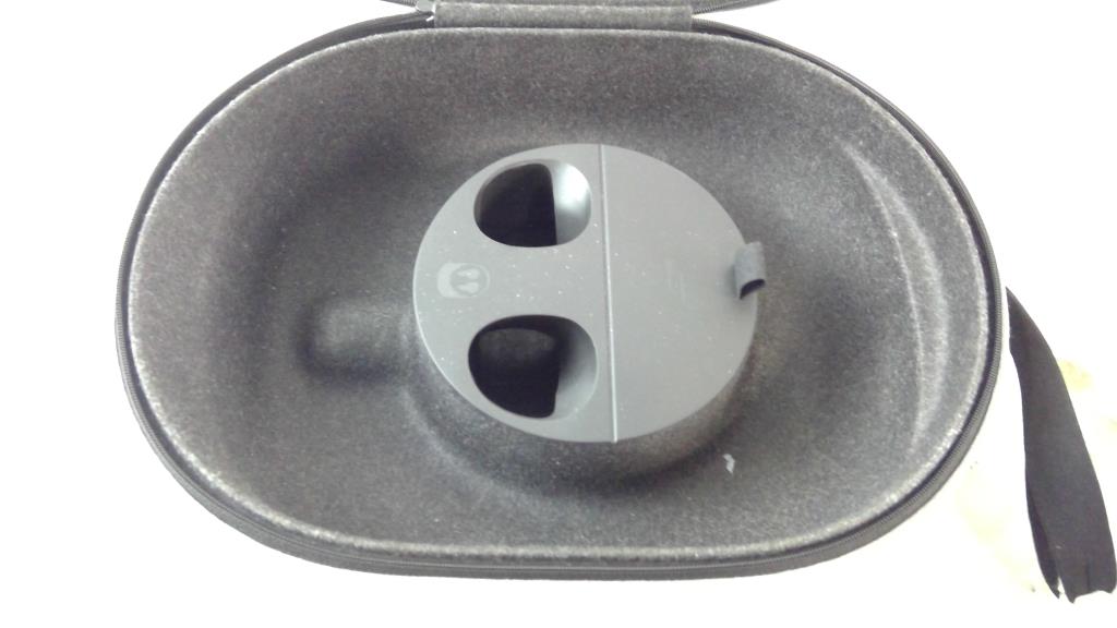 Meta Virtual Reality Set, SOLD FOR PARTS | Property Room