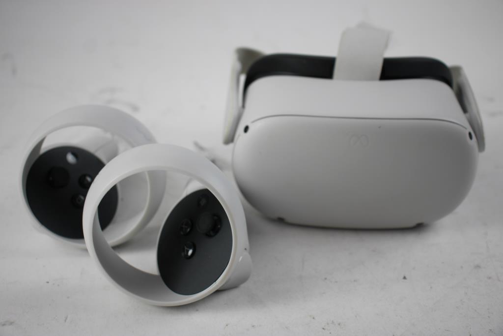 Meta VR Headset | Property Room