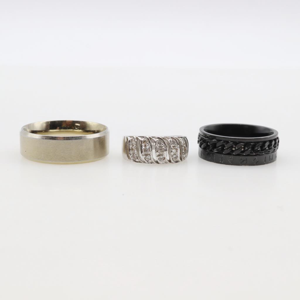 Metal Fashion Rings, 3 Pieces | Property Room