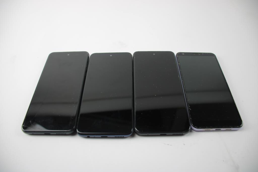 Metro Smartphones, Google Smartphone, 4+ Pieces | Property Room