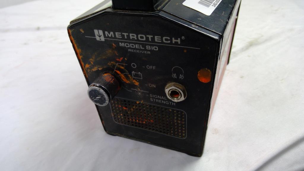 Metrotech Model 810 Pipe And Cable Locator Tool | Property Room